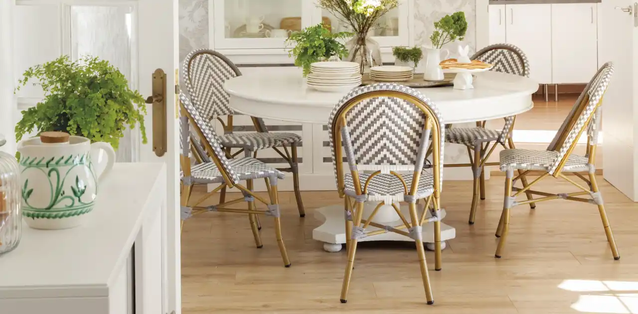 6 offices que no tienen nada que envidiarle al comedor: son amplios ...