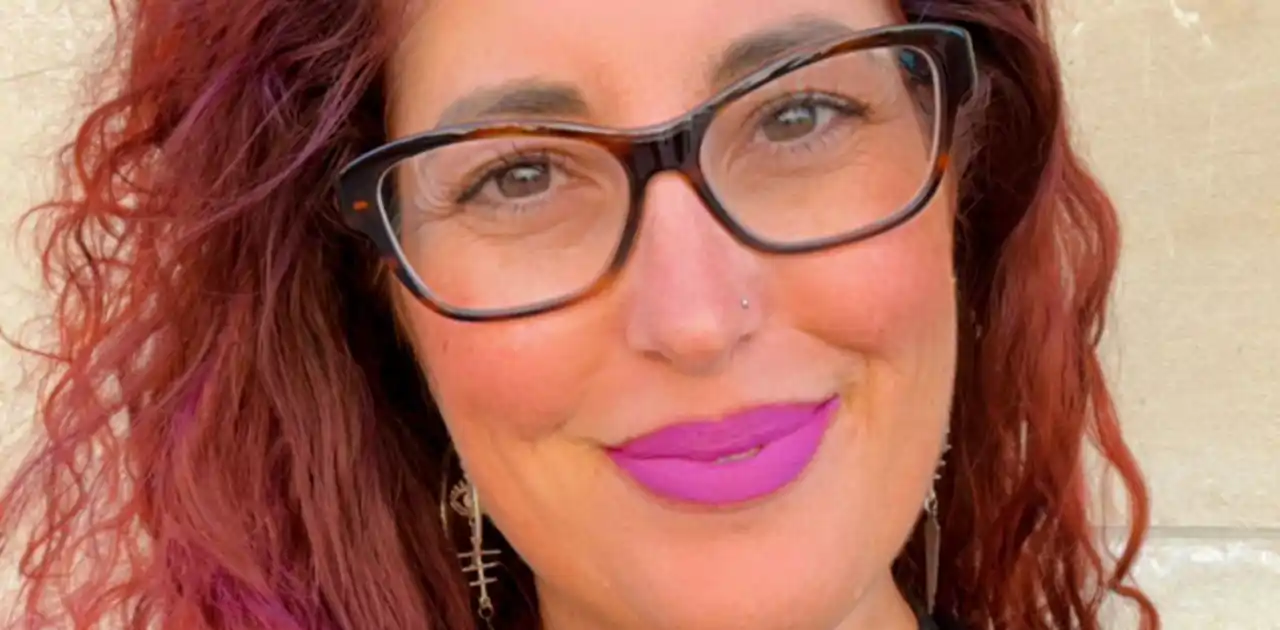 Davinia Romero, experta en Feng Shui: "Los vasos con agua y sal gruesa en las esquinas absorben ...