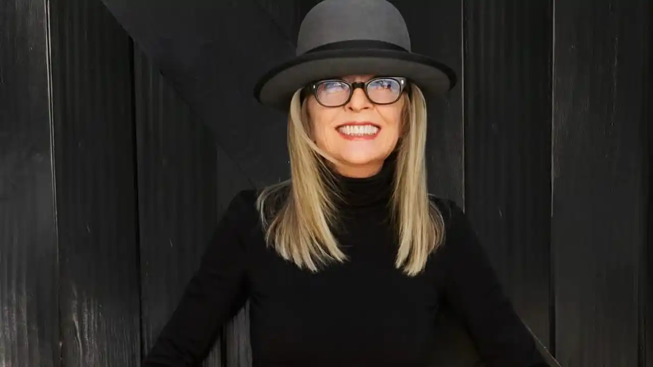 Entramos en la cocina rústica de Diane Keaton: con una súper isla ...