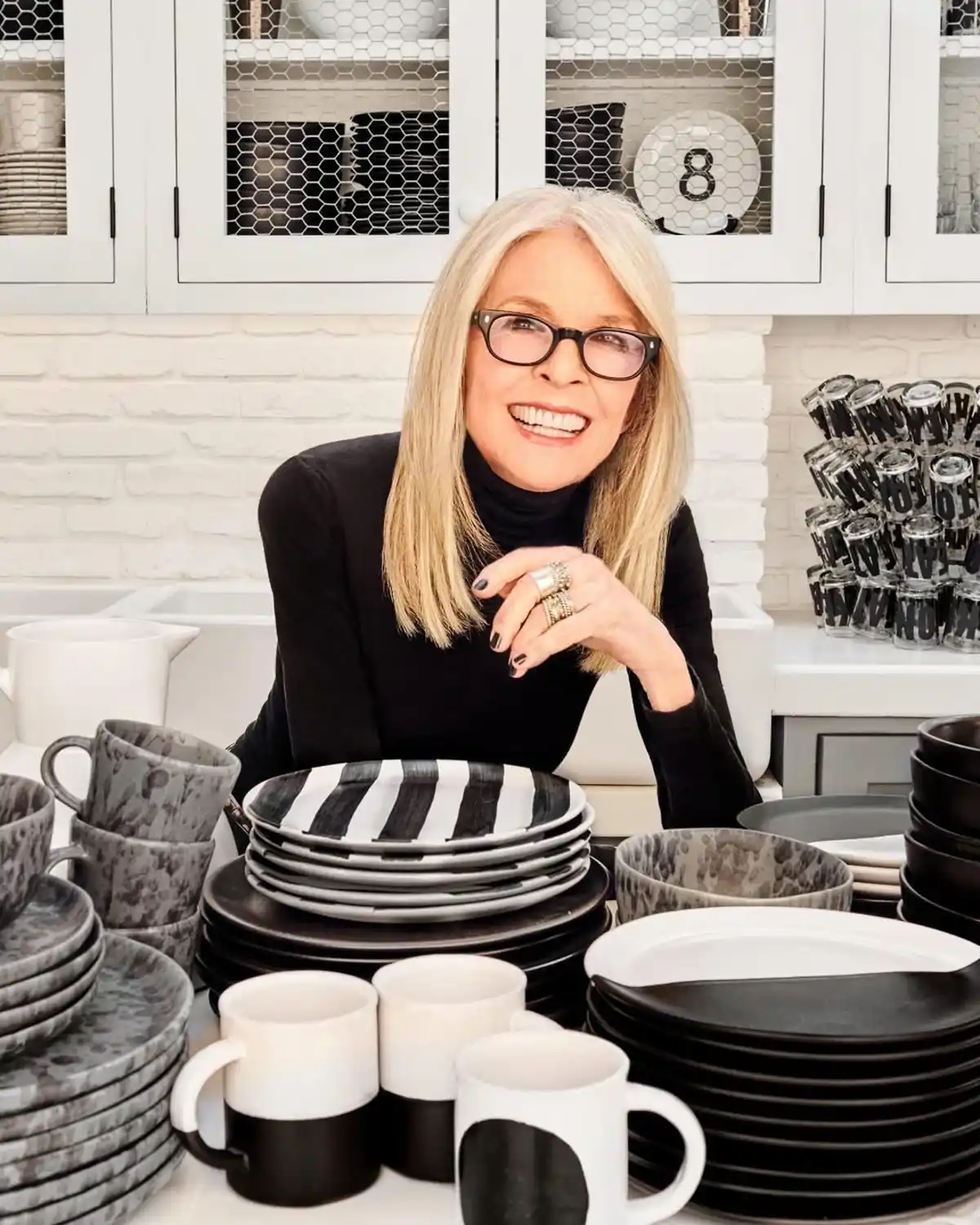 Entramos en la cocina rústica de Diane Keaton: con una súper isla ...