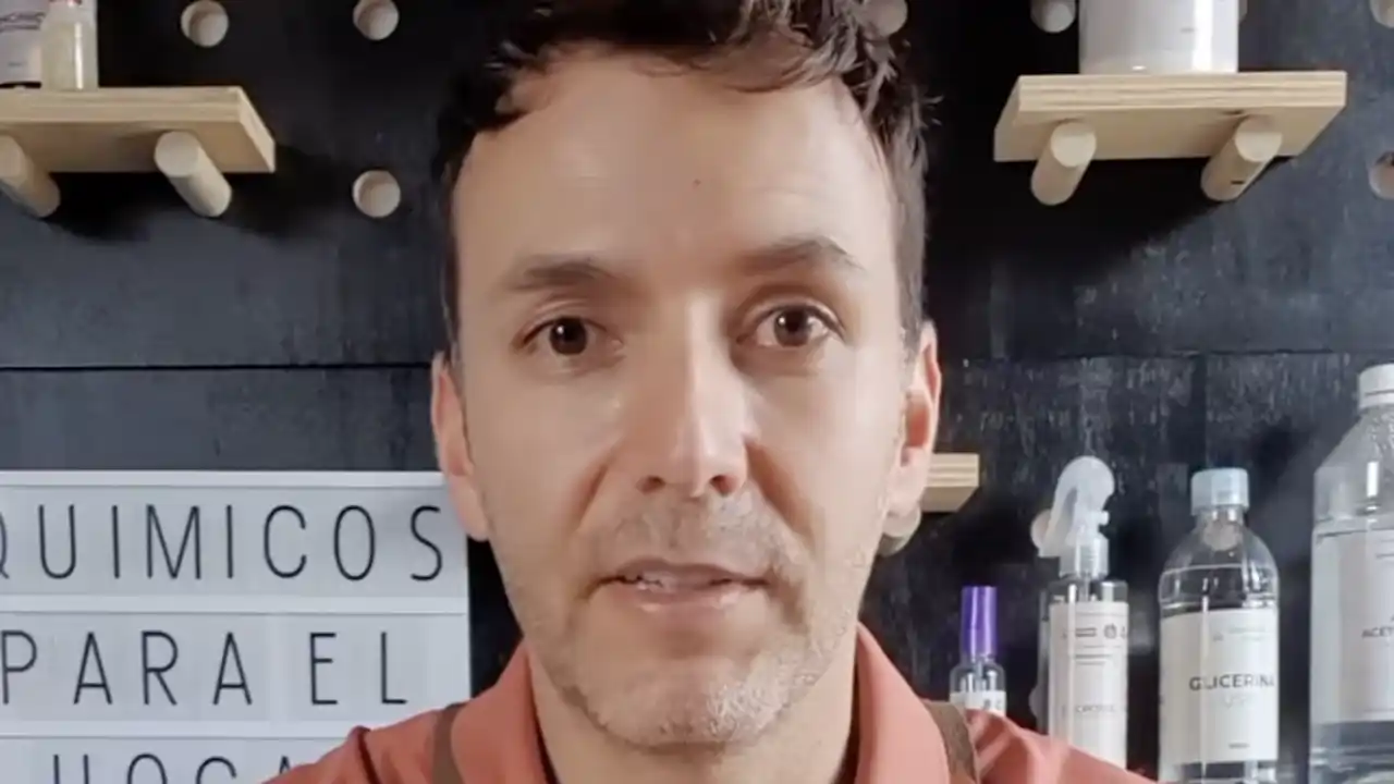 Diego Fernández, ingeniero químico: "Para que el inodoro huela bien ...