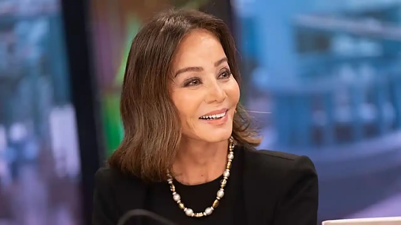 El árbol de Navidad más elegante es el de Isabel Preysler: grande ...