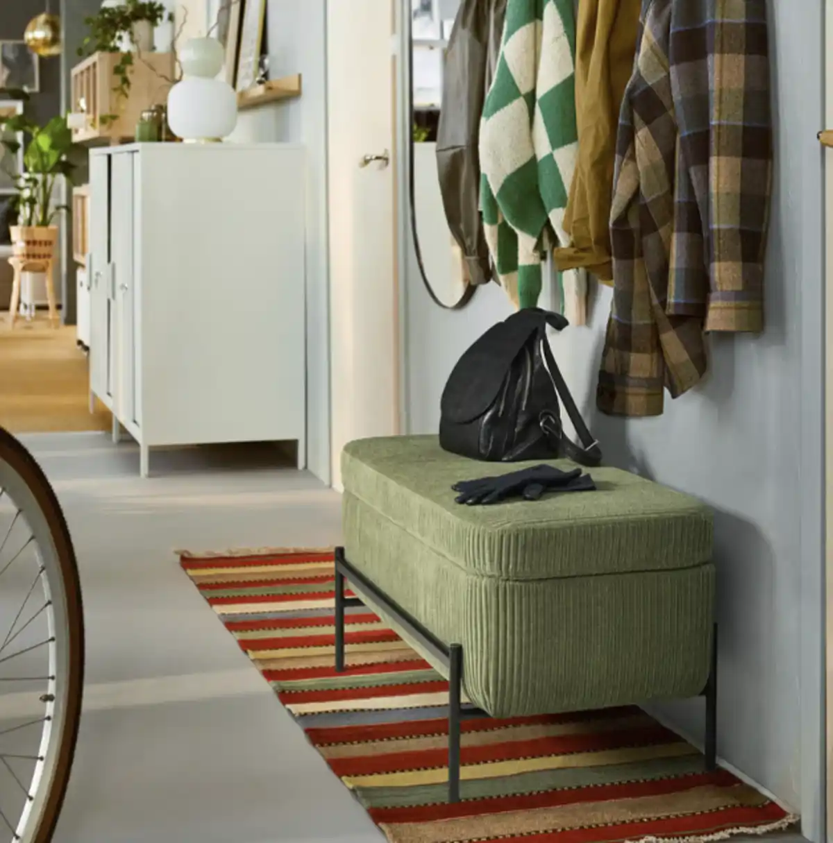 IKEA se marca un Zara Home con su banco de terciopelo elegante y con ...