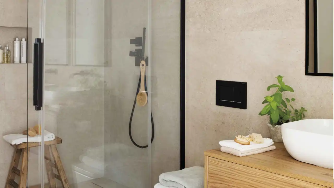 Una experta en baños lo tiene claro: “Dime los metros que tiene tu baño ...